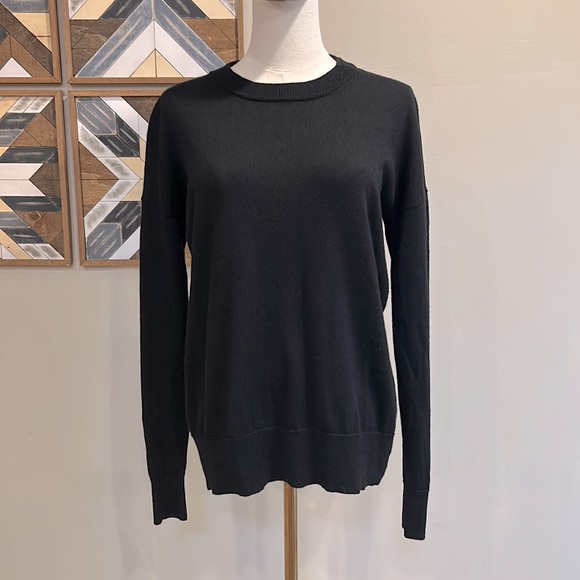 Icebreaker | Sweaters | Icebreaker Womens 0 Wool Shearer Crewesweater ...